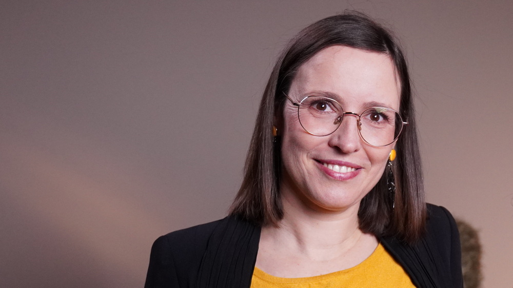 Darja Ovsenik: »Morda nisem čisto pravoverna FIAT-ovka ...« | Radio ...