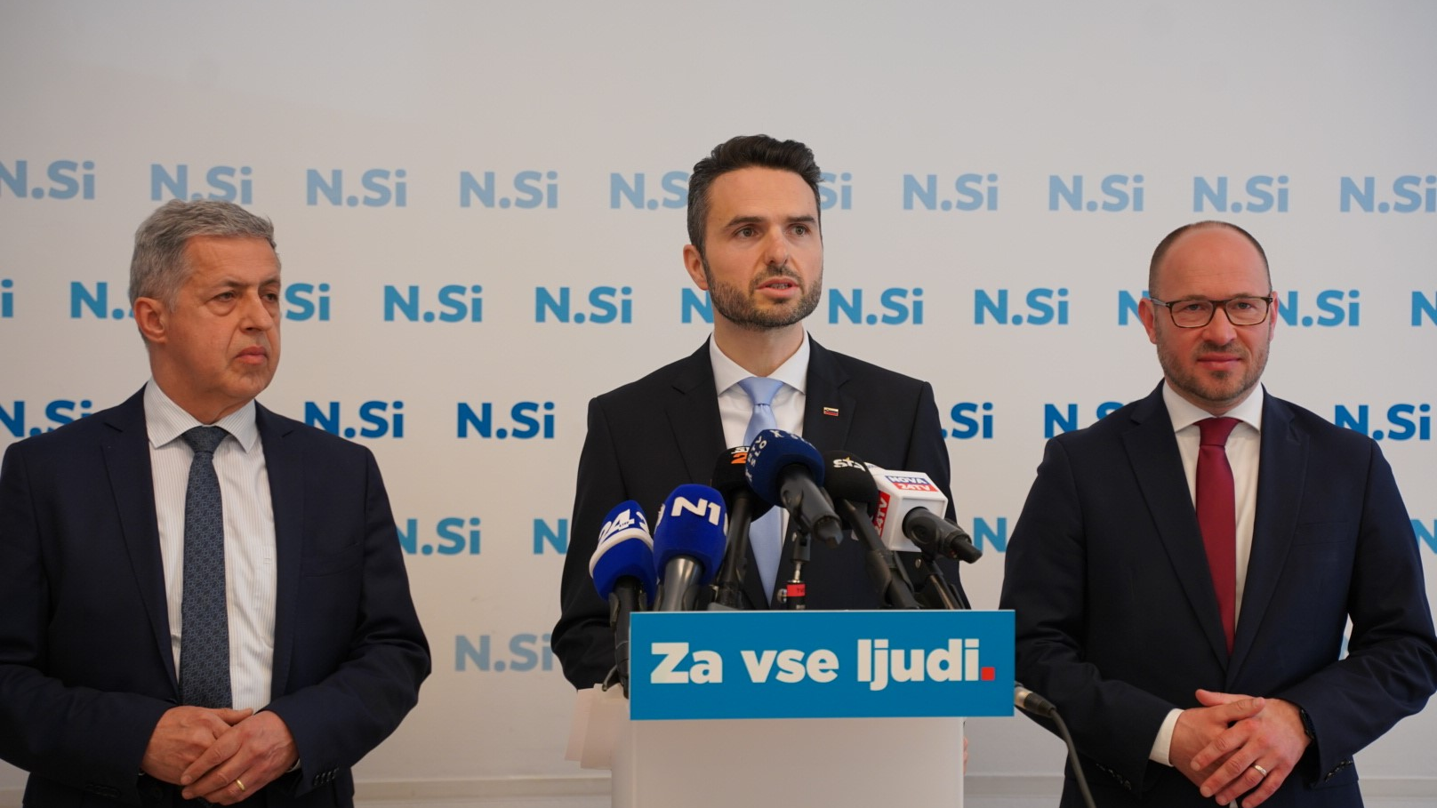 Štirje poslanci NSi v predkazenskem postopku | Radio Ognjišče